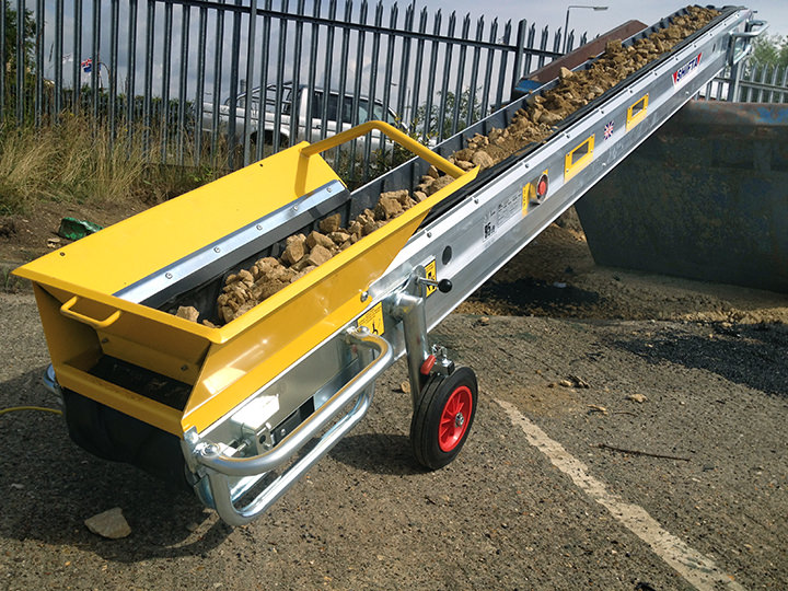 Small conveyor belts for basement - dig out quickly - Nordic Bulk